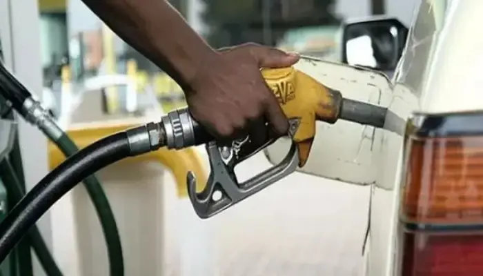 FG Suspends Petrol Import Licenses to Boost Local Fuel Supply